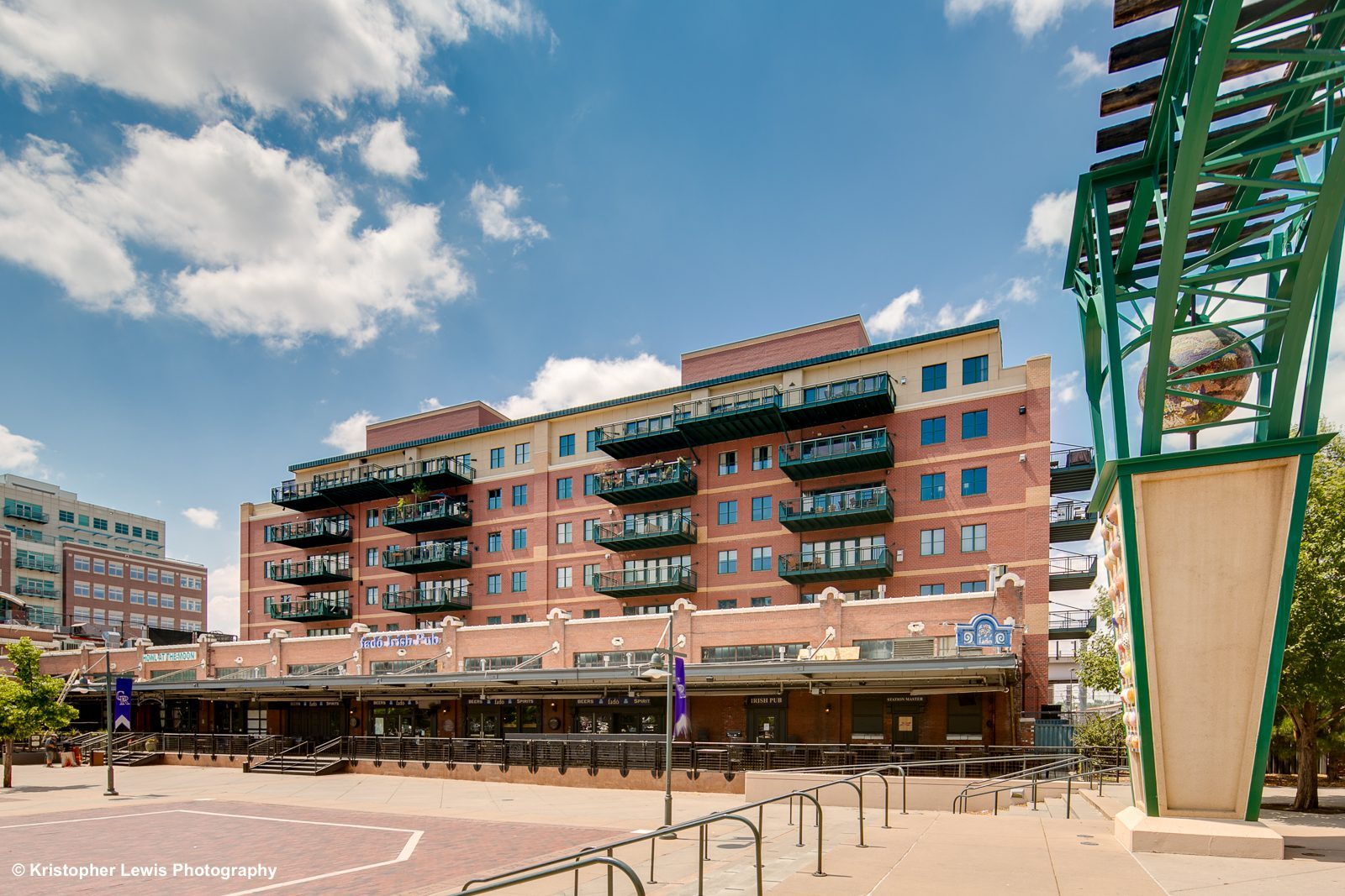 One Wynkoop Plaza Condos - City Lights Denver
